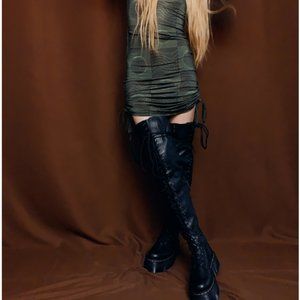 Dr. Martens | Shoes | Rare Dr Martens Azreya Max Leather 26eye Over The ...